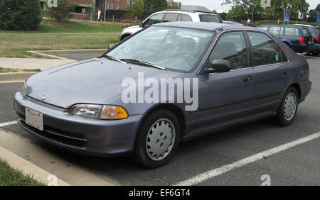 The 5th-generation Honda Civic, produced from 1996 to 2000, is a ...