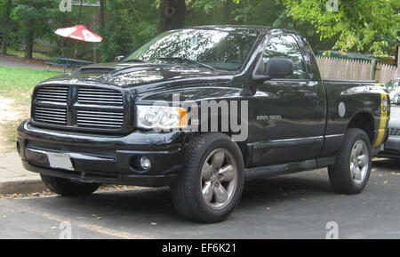 Dodge Ram Rumble Bee Stock Photo - Alamy
