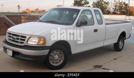 The Ford F-150 Extended Cab is a full-size pickup truck offering ample ...