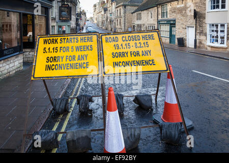 Advance warning sign for a road closure during the London Marathon ...