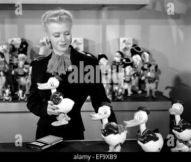 1939, Film Title: BACHELOR MOTHER, Director: GARSON KANIN, Studio: RKO ...