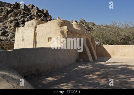 Fujairah UAE Al Bidyah Mosque 15th Century oldest working Mosque in the ...