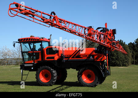 Crop Sprayer. A new SAM Vision 3.0 self propelled crop sprayer with it ...