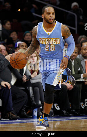 February 3, 2015: Denver Nuggets guard Randy Foye (4) and guard Arron ...