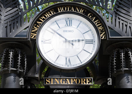 Singapore Botanic Gardens. Giant clock and National Orchid Garden ...