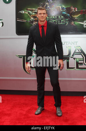 LOS ANGELES - AUG 3: Alan Ritchson at the Teenage Mutant Ninja Turtles ...