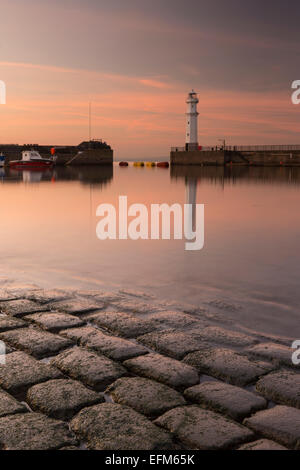 Newhaven, Leith, Edinburgh, Lighthouse at sunset Stock Photo - Alamy