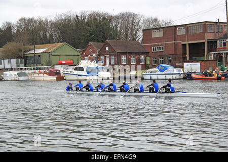 Hampton Head (Junior 4s and 8s) rowing event. River Thames, Hurst Park ...