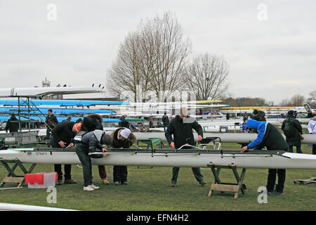 Hampton Head (Junior 4s and 8s) rowing event. River Thames, Hurst Park ...