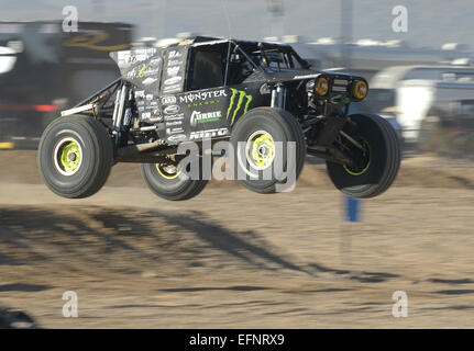 Johnson Valley CA. 6th Feb, 2015. Thousands of trailers and RV's create ...