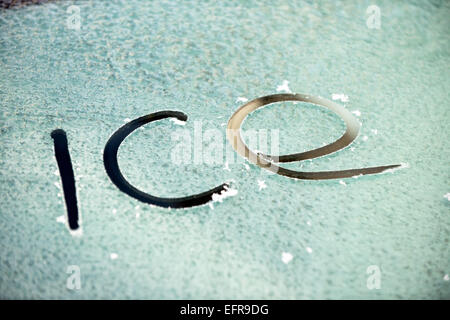 The word COLD written on a frosty car windscreen Stock Photo: 47459522 ...