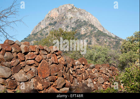 Ziwa Ruins Zimbabwe Stock Photo - Alamy