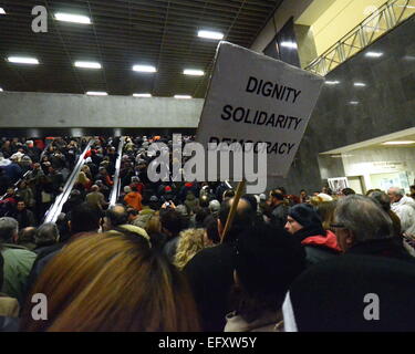 Demonstrators picket in solidarity against ICE outside of Hoover ...
