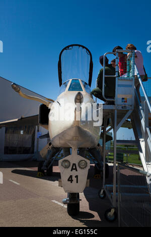 Cockpit Jaguar fighter aircraft Stock Photo - Alamy