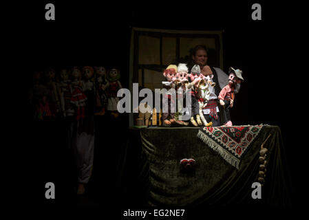 Serbian puppet play 'There far away' directed by Amela Vucenovic ...