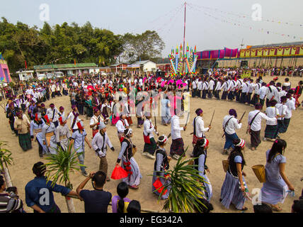 Sivasagar, Assam, India. 15th Feb, 2015. Singpho tribal women in their ...