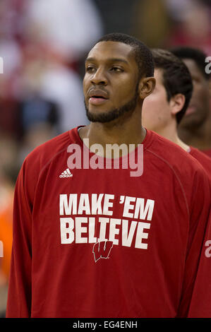 Madison, Wisconsin, USA. 15th February, 2015. Wisconsin Badgers guard ...