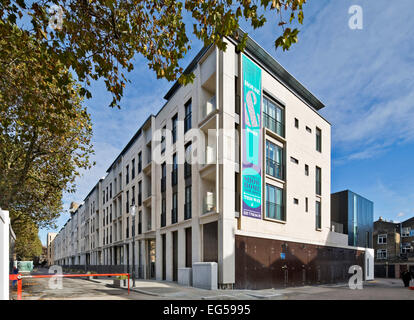 Portobello Square Housing, London, United Kingdom. Architect: PRP ...