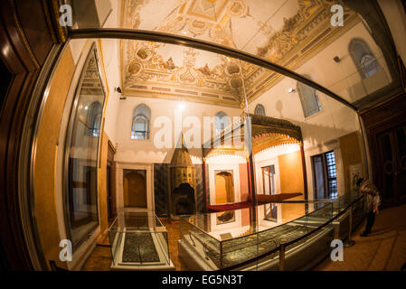 The Audience Chamber (Arz Odası), Topkapi Palace, Istanbul, Turkey ...