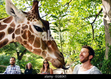 Country music singer Brett Eldredge toured the Philadelphia Zoo – Stock ...