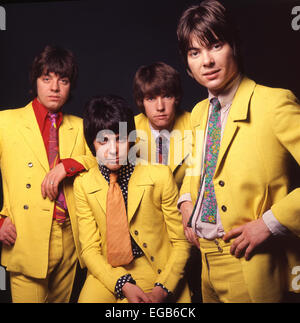 GRAPEFRUIT English pop group in 1968 Stock Photo - Alamy