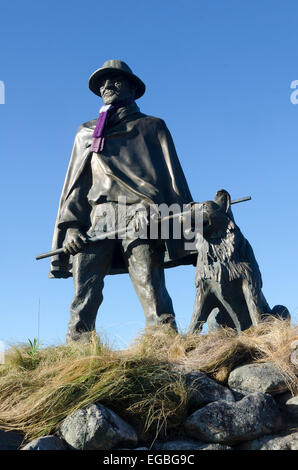 Bronze statue of drover and dog, Feilding, North Island, New Zealand ...