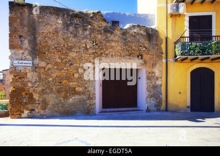 Federician medieval castle in Gela town, Sicily, Italy Stock Photo - Alamy