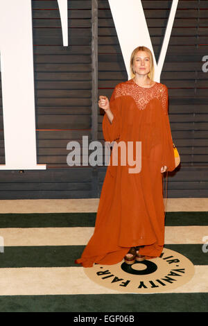 Model Dree Hemingway attends the 2015 Costume Institute Gala Benefit ...