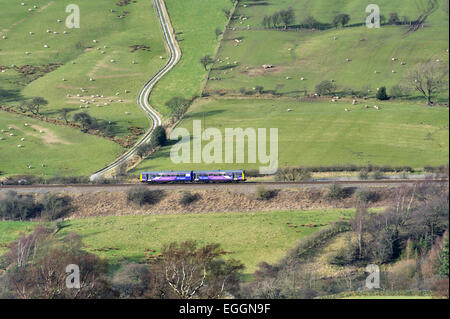UK, Derbyshire, Vale of Edale, train on Hope Valley line at Edale ...