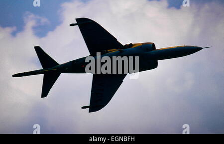 AJAXNETPHOTO - AIR - PROTOTYPE - G-VTOL -HAWKER SIDDELEY HARRIER SEEN ...