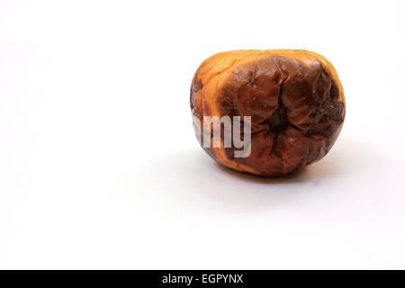 Apple in 6 stages of decay Stock Photo: 50153130 - Alamy