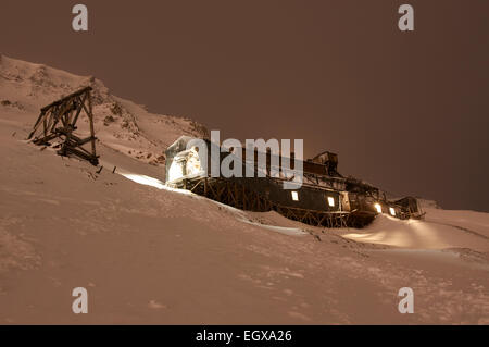 The old coal mine, Gruve 2b, in Longyeabyen, Svalbard Stock Photo - Alamy