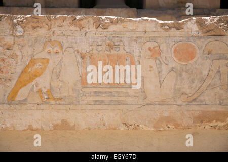 Egypt, Luxor. Egyptian Hieroglyphs at Tomb of tutankhamun Valley of The Kings Luxor Stock Photo ...