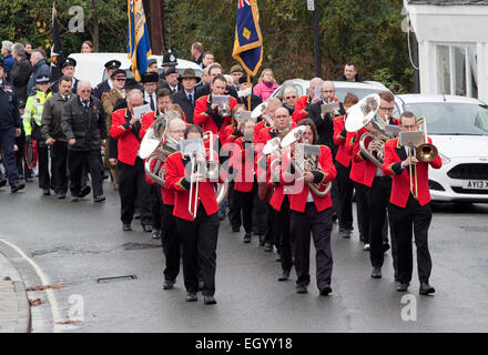 st john ambulance at remembrance Sunday parade Stock Photo - Alamy