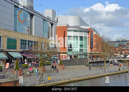 The Oracle Shopping Centre showing River Kennet, Reading, Berkshire ...