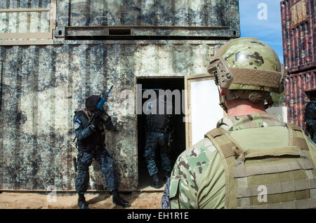 Soldiers of 7th Special Forces Group (Airborne) participate in Soldier ...
