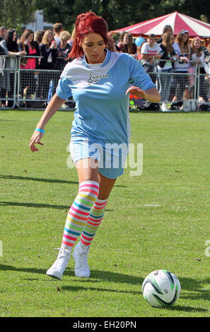 Countdown's Rachel Riley and former TOWIE star Amy Child's compete ...