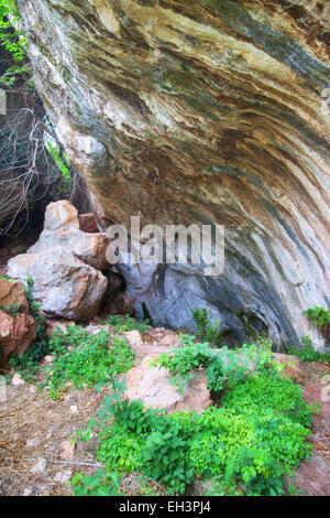 Sperlinga paleolithic shelter with petroglyphs in Sicily Stock Photo ...