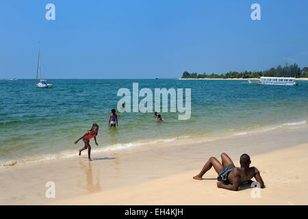 Gabon, Estuaire Province, the Pointe Denis beach facing Libreville on ...