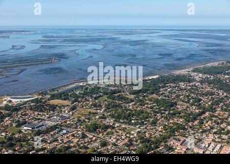 France, Gironde, Lanton, the village on the Bassin d'Arcachon (aerial ...