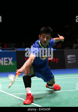 Birmingham, Britain. 6th Mar, 2015. Ratchanok Intanon of Thailand receives medical treatment ...