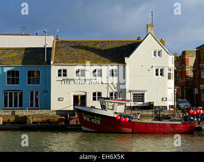 The Ship Inn on the quayside, Weymouth, Dorset, England UK Stock Photo ...