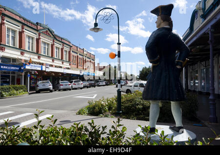 Statue of Captian Cook, Marton, Rangitiki, North Island, New Zealand ...