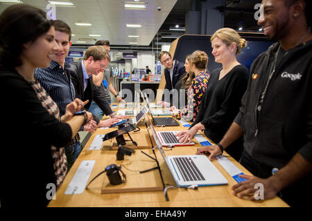 Customers in PC World computer store, Cambridge UK Stock Photo - Alamy