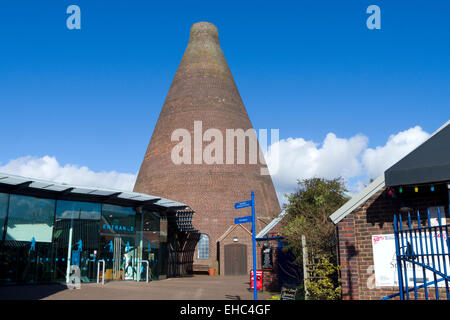 The Red House Glass Cone at Wordsley near Stourbridge West Midlands ...