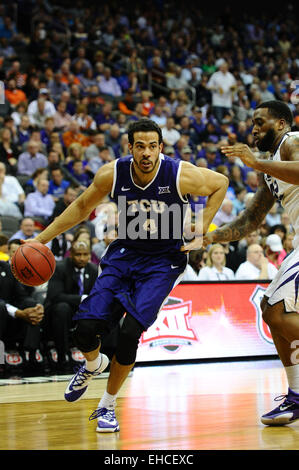 Kansas City, USA. 11th Mar, 2023. Sporting Kansas City midfielder ...