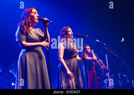 Folk band The Unthanks in concert at Manchester Ritz. Becky Unthank ...