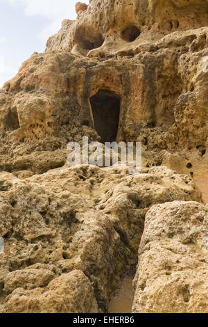 Curious rock formations by the Southern Ocean at Elephant Rocks on the ...
