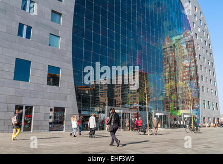 ROTTERDAM, NETHERLANDS - FEBRUARY 19, 2015: Cyclist and pedestrians on ...