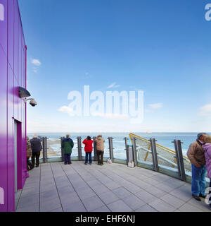 Vertical pier, The Esplanade, Redcar Stock Photo - Alamy